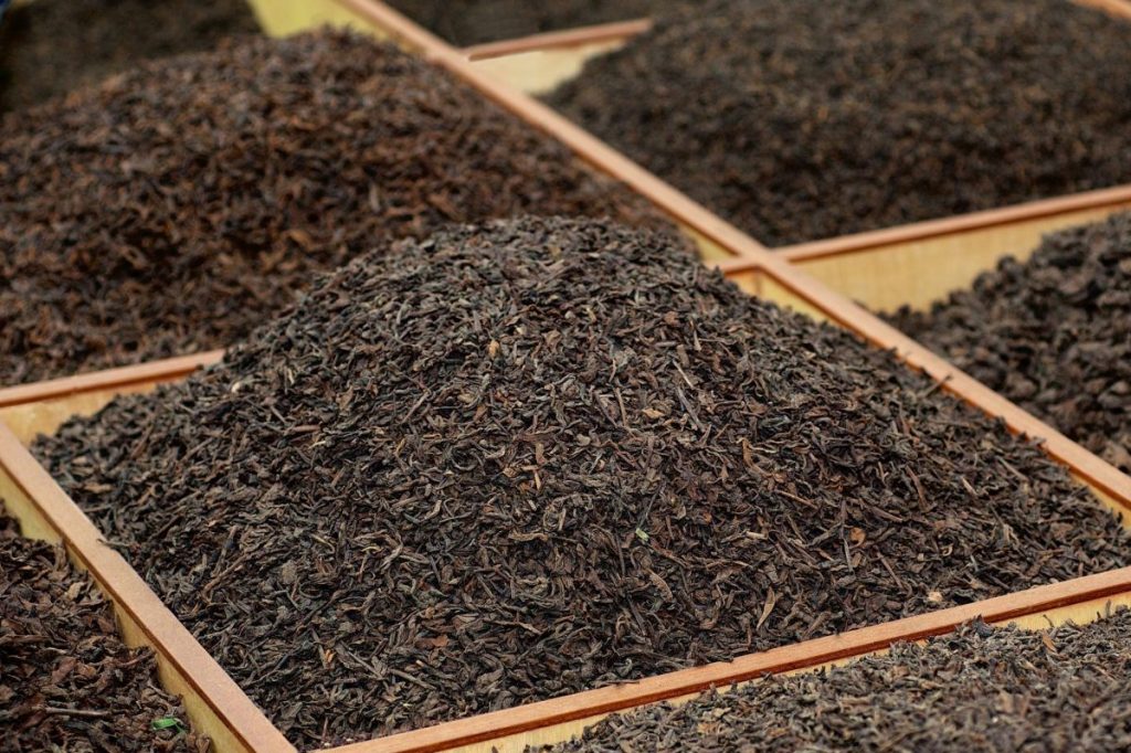 Understanding Different Kinds of Tea Blends - The Tea Gurus